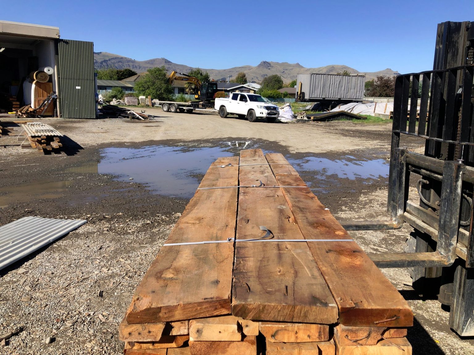 Rimu Native timber 300/50 – Axebreaker Hardwood and Salvage New Zealand